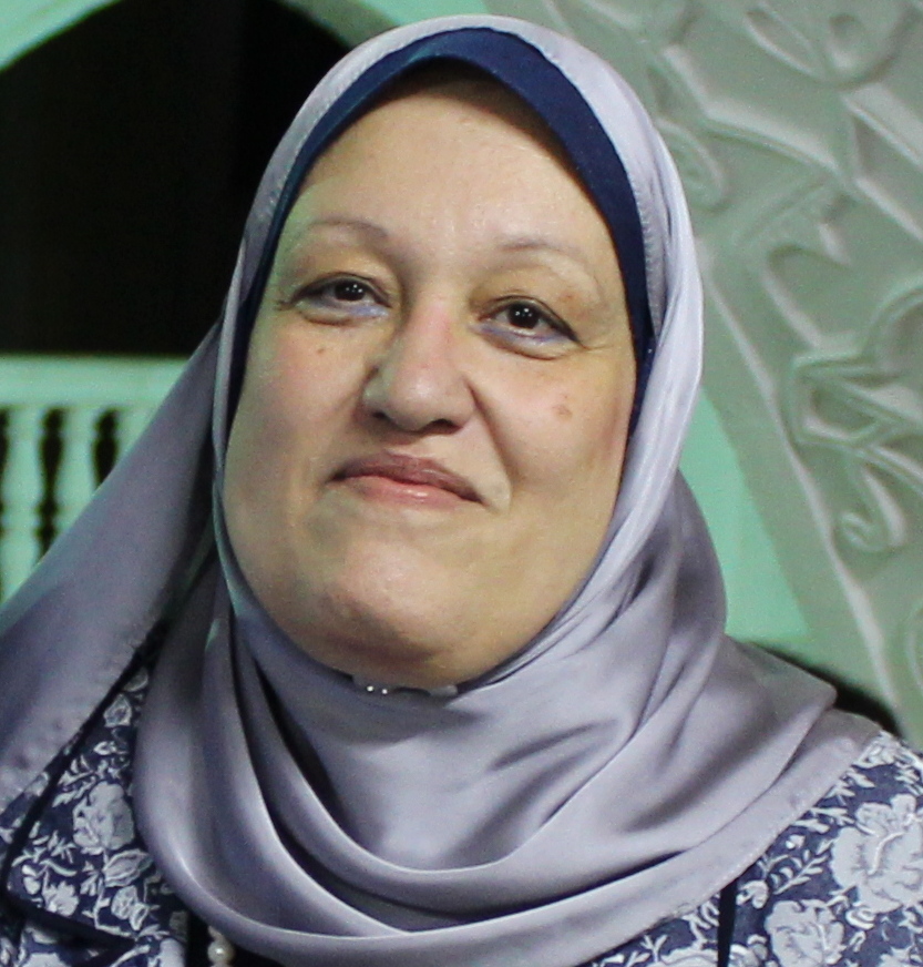 Fashion Designer, Leila Fares, Showcases Bold Lines and Special ...