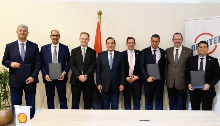 Shell Signs Agreement with Bechtel, Enppi, Petrojet at EGYPS | Top50 Women